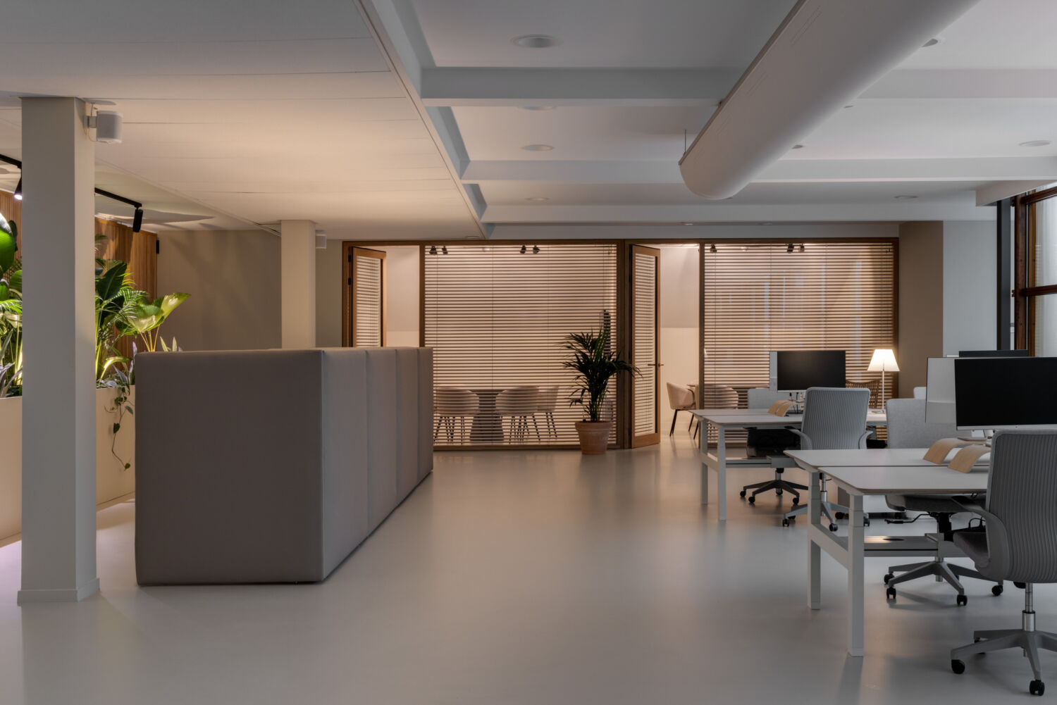 Office Media Group by Studio Robin Sluijzer
